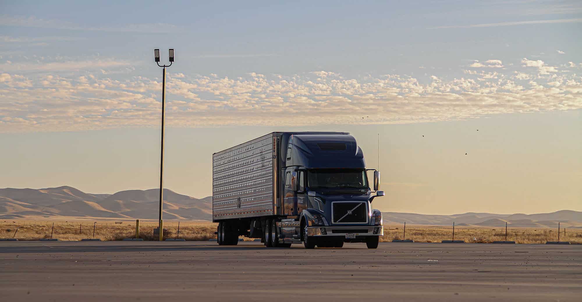 What Is Freight Invoice Factoring and How Does It Work?